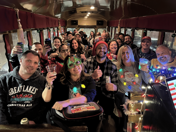 Cleveland Funny Bus Comedy City Tour